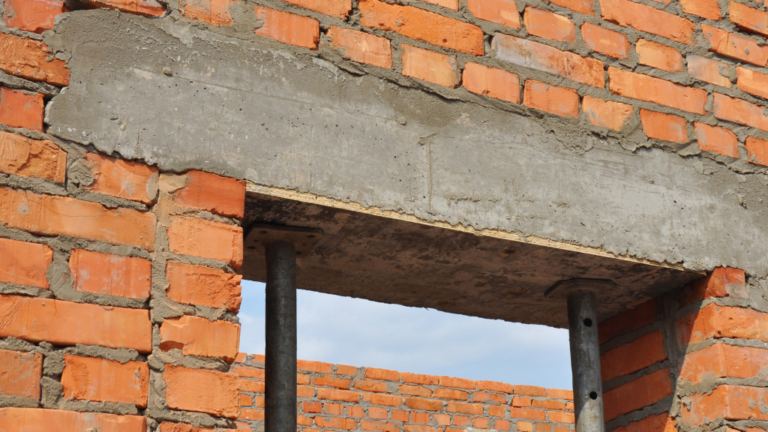 Construire un socle en béton : étapes, coffrage, ciment et astuces - L ...